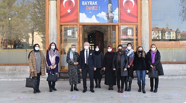 REKTÖR AK'DAN ANLAMLI ZİYARET - KÜLTÜR SANAT - Karaman Son Dakika REKTÖR AK'DAN ANLAMLI ZİYARET - KÜLTÜR SANAT - Karaman Son Dakika