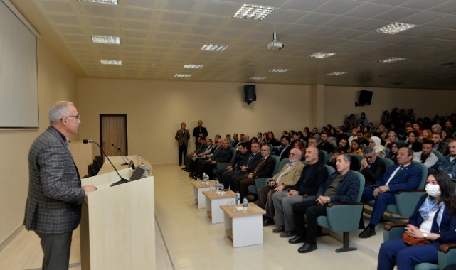 REKTÖR KARAMAN'DAN 'NURETTİN TOPÇU'NUN DÜŞÜNCE DÜNYASI' KONULU ...